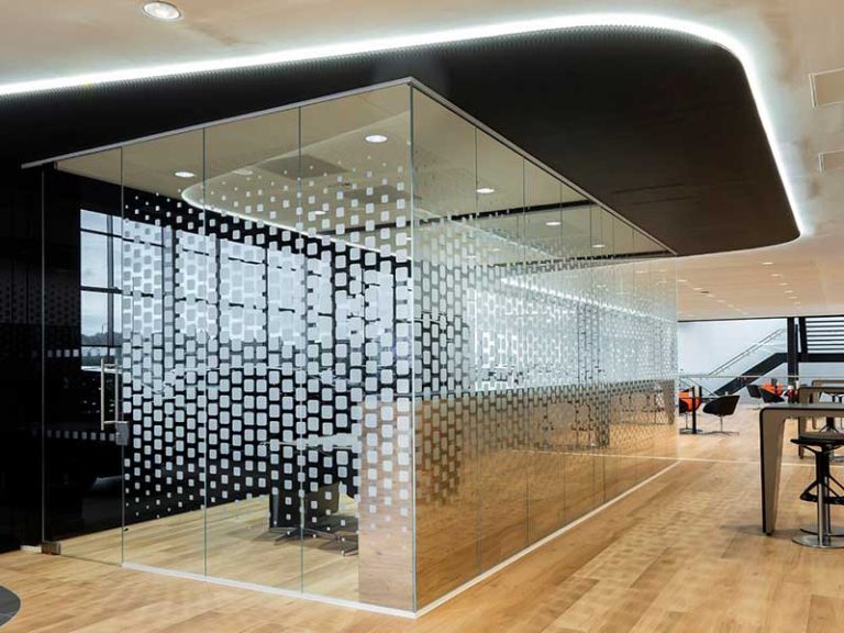 Expandable Frame - Ocula Partitions